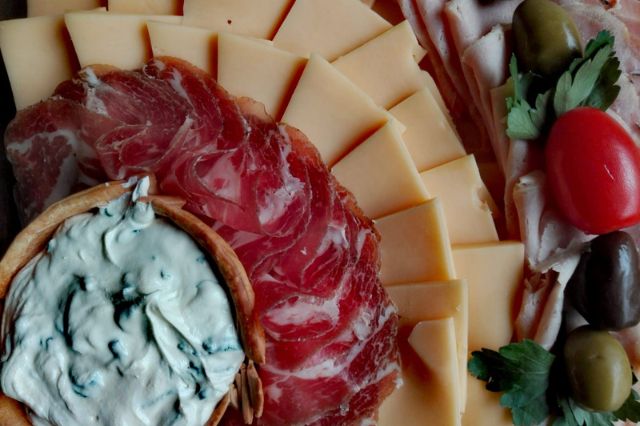 Catering de Asados + Picadas a domicilio Zona Norte